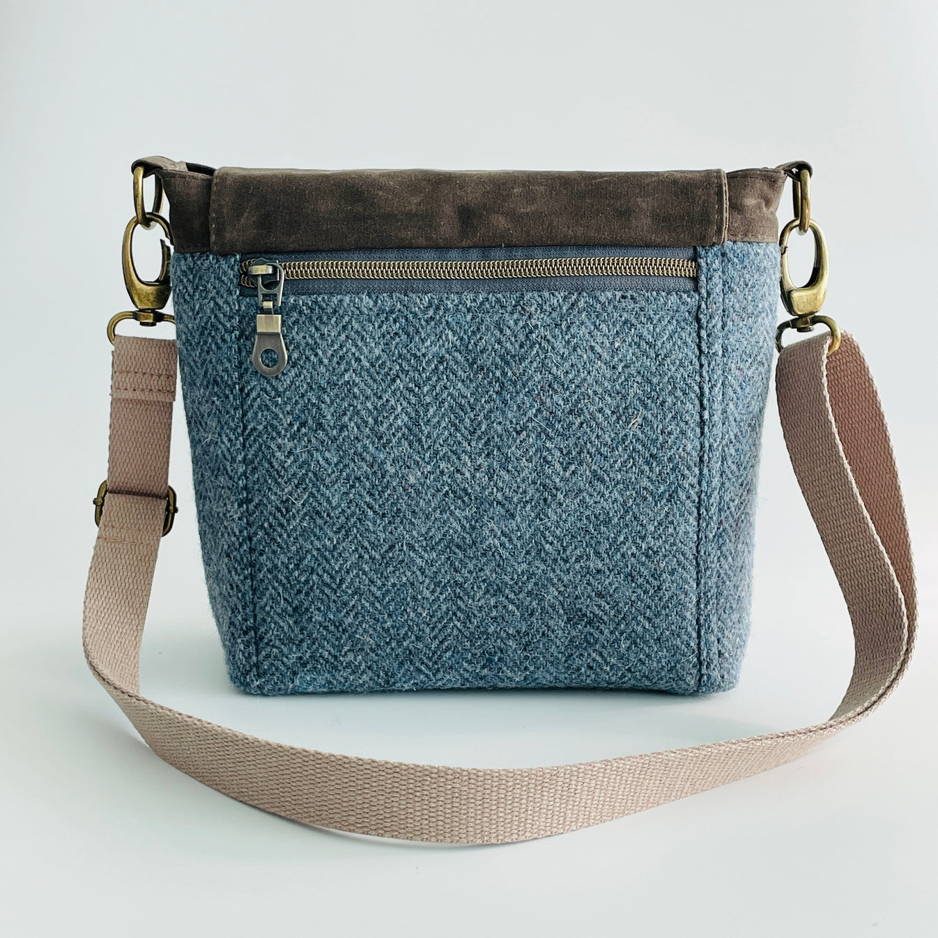 The Sequoia Satchel, PDF Sewing Pattern – Hammerstitch